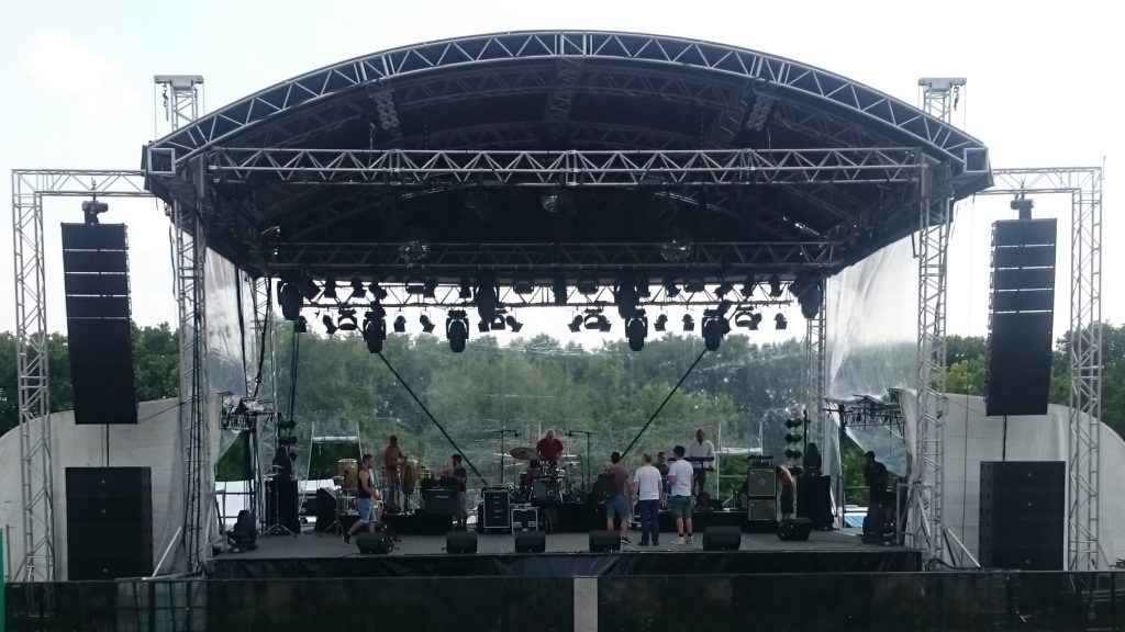 Spectacle : Fête de la ville - Stains - Prestation audiovisuelle